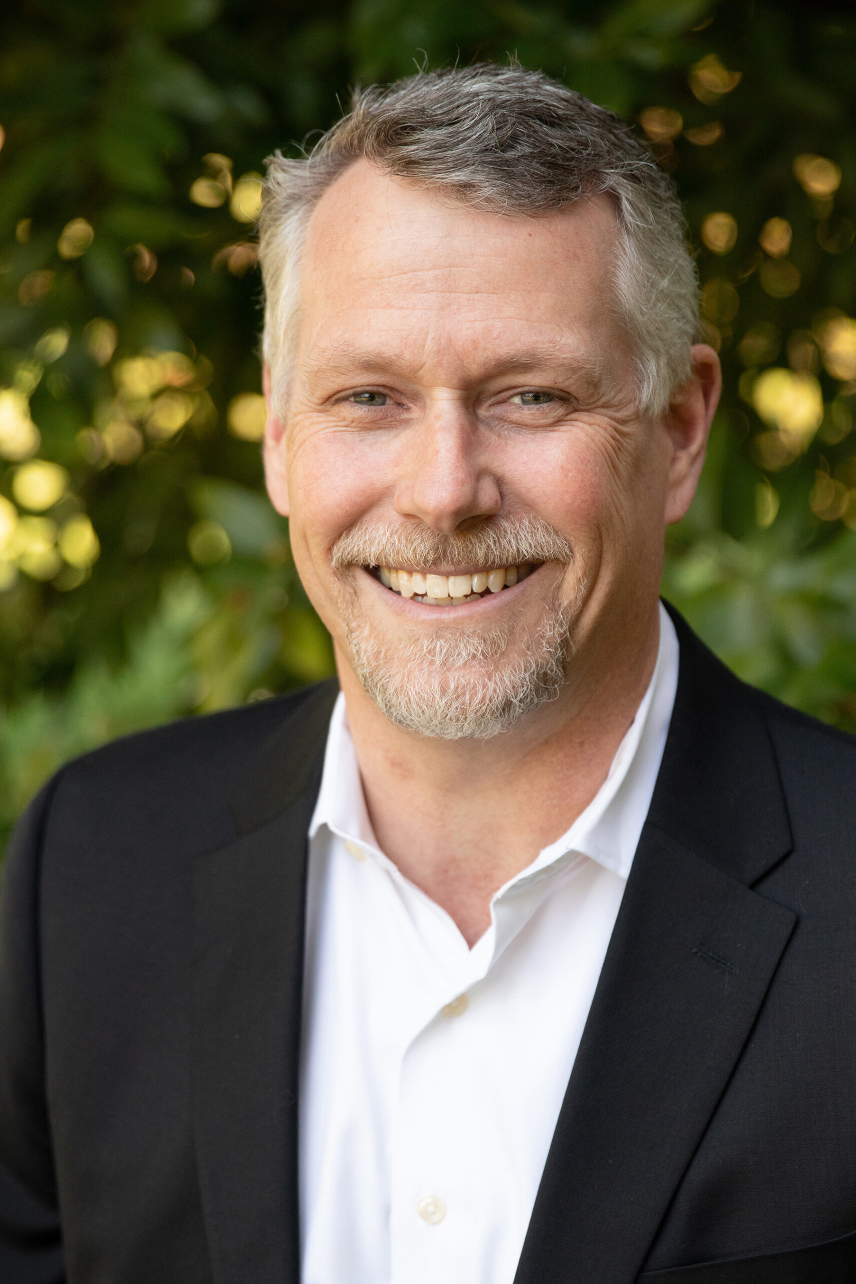 Eric Van Houten – Siskiyou Community Health Center